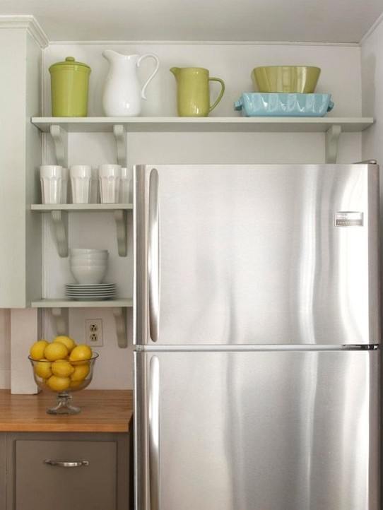 Accessorizing Shelves | Dollhouse Decorating